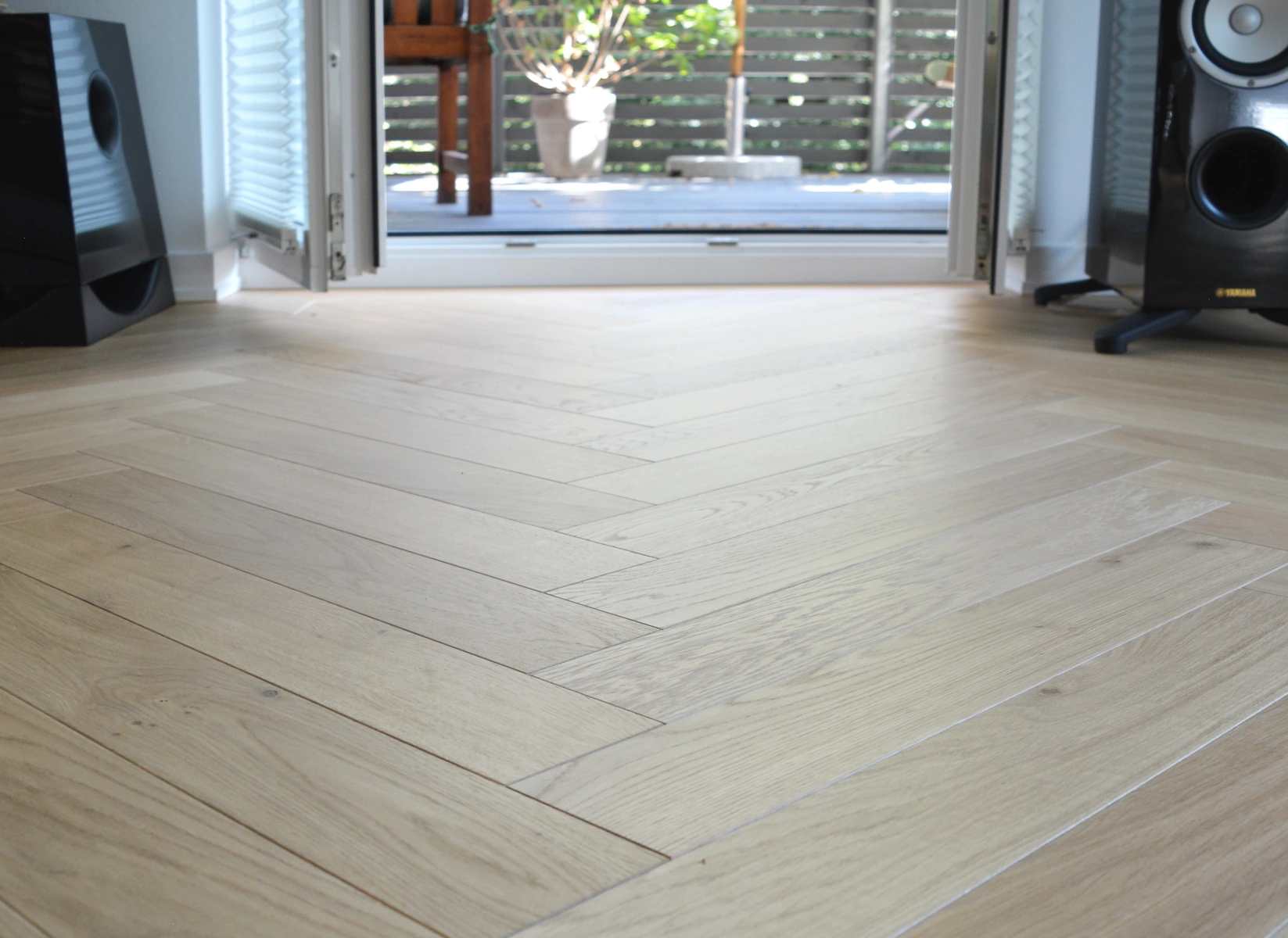 Stilvolles Wohnen mit Fischgrätparkett